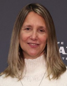 Elizabeth Fischer | Rotten Tomatoes