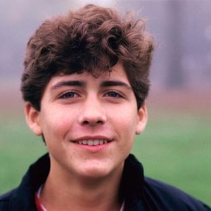 Byron Thames - Rotten Tomatoes