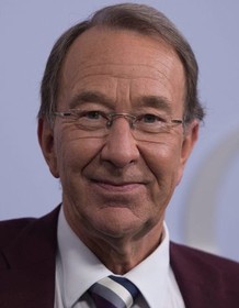 Ian Kershaw | Rotten Tomatoes