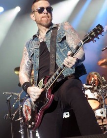 Ricky Warwick - Rotten Tomatoes