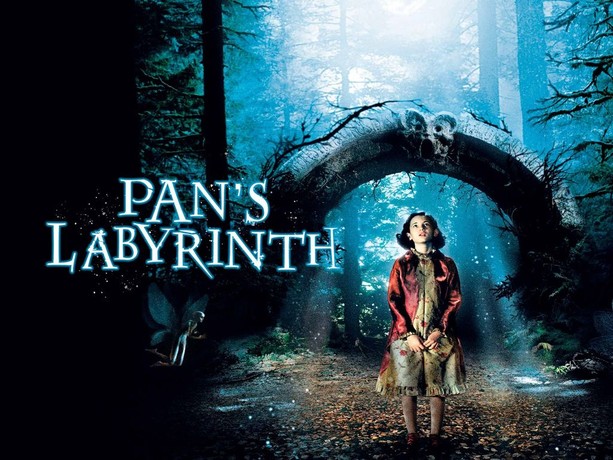 Faune Du Labyrinthe De Pan En Pied