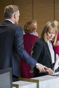 The Split: Season 2, Episode 1 | Rotten Tomatoes