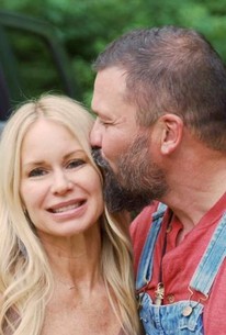 Love Off the Grid: Season 1, Episode 1 | Rotten Tomatoes