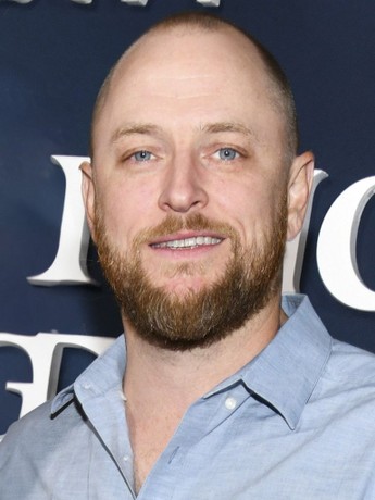 Todd Biermann GhostsCBS 👻 Season 4, Episode 18 'Smooching And