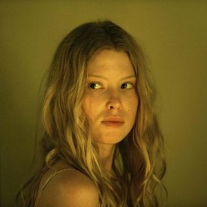 Emma Booth - Rotten Tomatoes