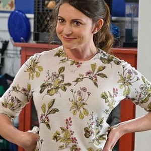 Stuck in the Middle: Season 2, Episode 18 - Rotten Tomatoes
