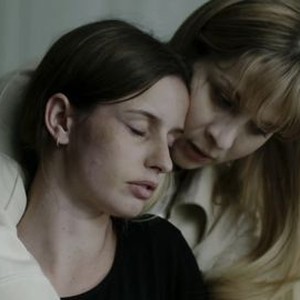 Between Us - Rotten Tomatoes