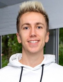 Simon Minter | Rotten Tomatoes