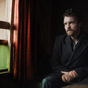 Ciarán McMenamin - Rotten Tomatoes