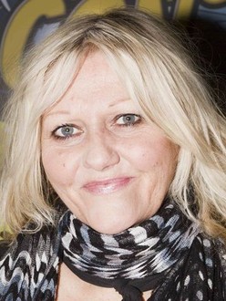 Jovem Camille Coduri
