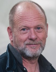 Alex Renton | Rotten Tomatoes