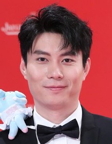 Ai Lun - Rotten Tomatoes