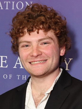 Max Raphael Narrator