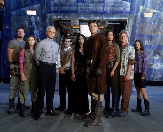 Sean Maher Nathan Fillion Bacio