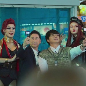 Risqué Business: Japan: Season 1, Episode 1 - Rotten Tomatoes