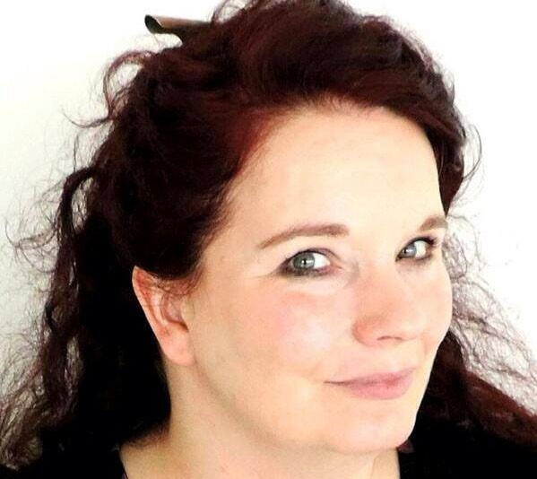 Emma Spurgin Hussey - Rotten Tomatoes