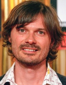 Darren Middleton - Rotten Tomatoes