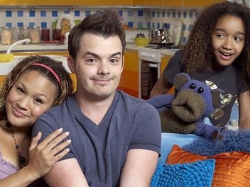 bear behaving badly widescreen