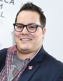 Raymond Esposito | Rotten Tomatoes