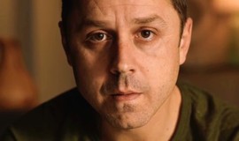 Sneaky Pete - Rotten Tomatoes