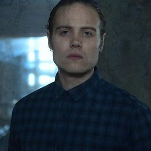 Travelers - Rotten Tomatoes