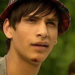 Skins: Season 3, Episode 1 - Rotten Tomatoes