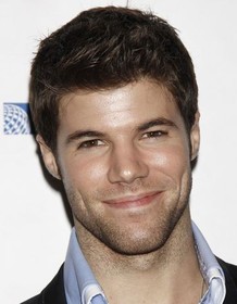 Nic Robuck | Rotten Tomatoes