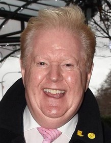 Julian Simmons - Rotten Tomatoes