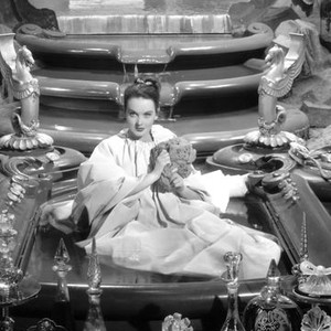 Yolanda and the Thief (1945) - Rotten Tomatoes