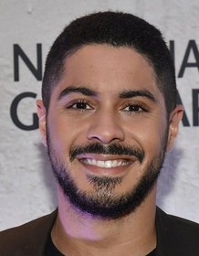 Ian Quinlan - Rotten Tomatoes