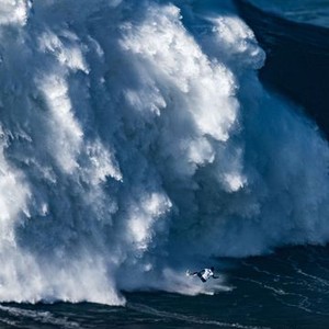 100-Foot Wave - Rotten Tomatoes