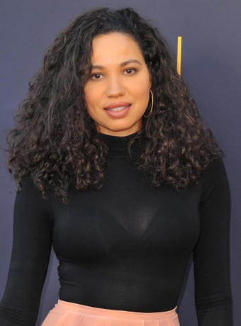 Jurnee Smollett Rolar Salto