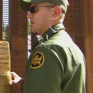 The Border: Season 3, Episode 5 - Rotten Tomatoes