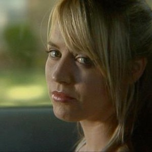 Hold - Rotten Tomatoes