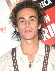 Kevin Czako | Rotten Tomatoes