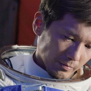 Looking Up - Rotten Tomatoes