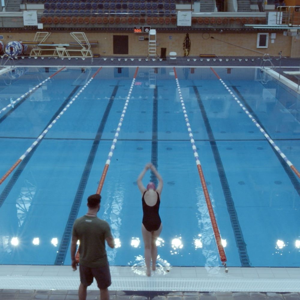 Dive Pictures | Rotten Tomatoes