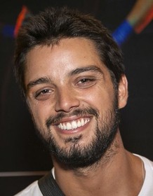 Rodrigo Simas | Rotten Tomatoes