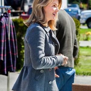 Garage Sale Mysteries: Season 1, Episode 1 - Rotten Tomatoes