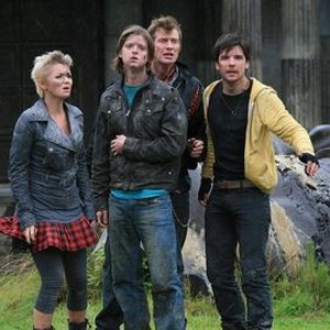 Primeval: Season 3, Episode 8 - Rotten Tomatoes