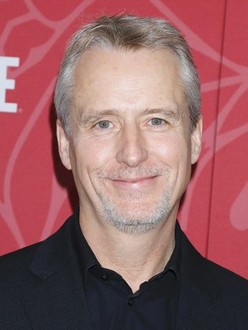 linus roache vikings interview