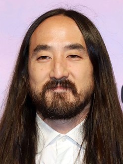steve aoki
