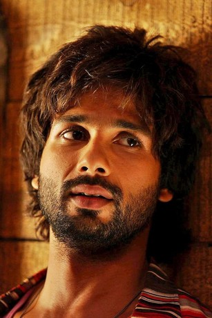 Rambo Rajkumar Atirando