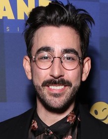 Max Crumm | Rotten Tomatoes