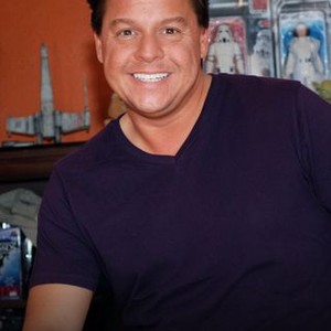 Toy Hunter: Season 3, Episode 4 - Rotten Tomatoes