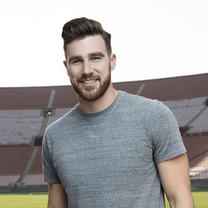 Catching Kelce - Rotten Tomatoes