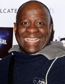 Dave Benson Phillips | Rotten Tomatoes