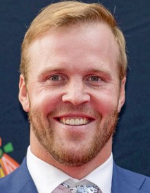 Bryan Bickell - Rotten Tomatoes