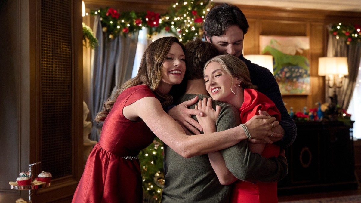 Debbie Macomber's Joyful Mrs. Miracle | MovieTickets