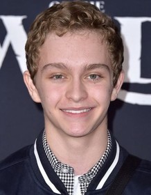 Gavin Lewis | Rotten Tomatoes